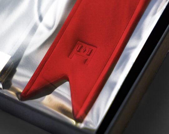 The Perfect Page Luxury Bookmark – The Perfect Heart